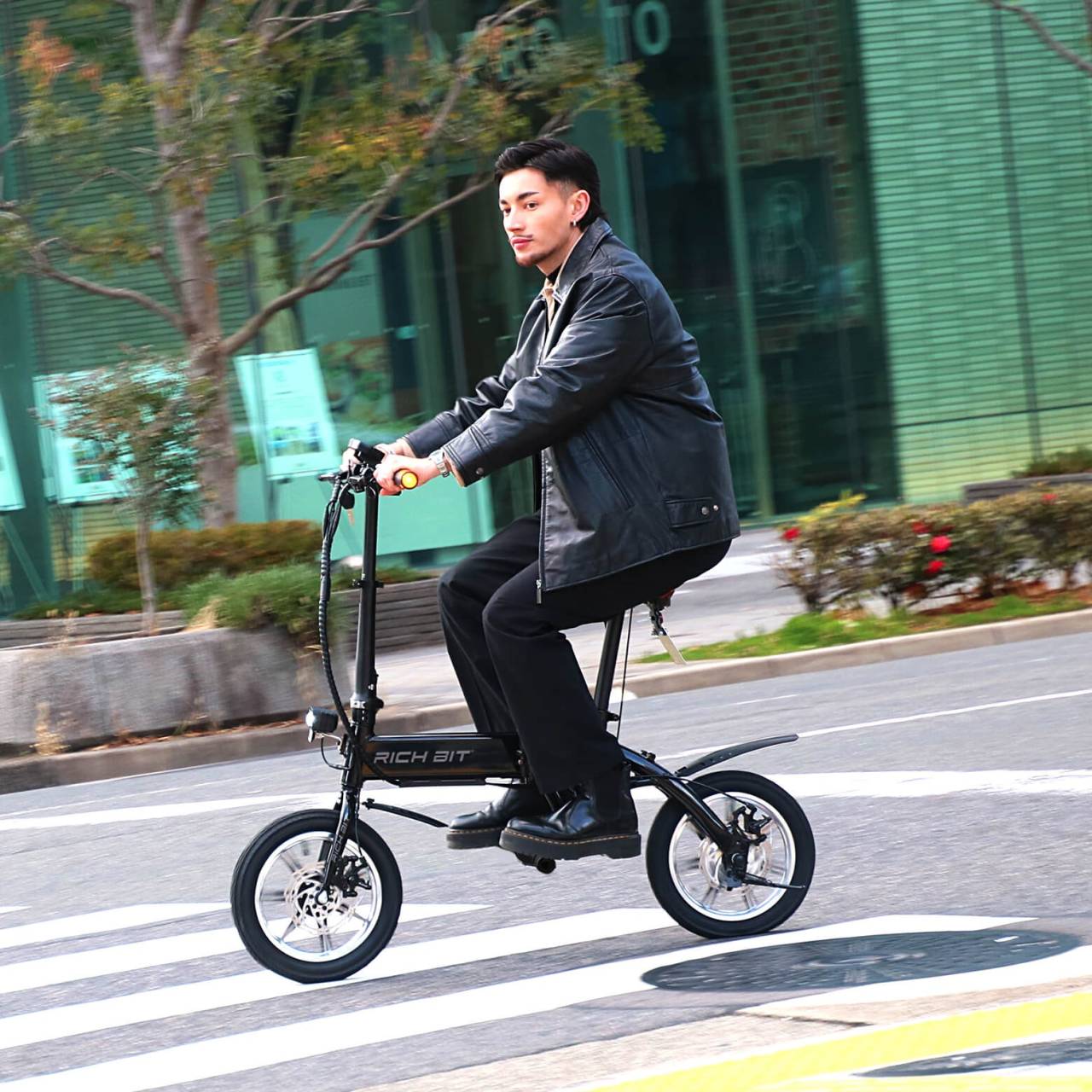 コラム | 電動モビリティならFuturistic vehicle